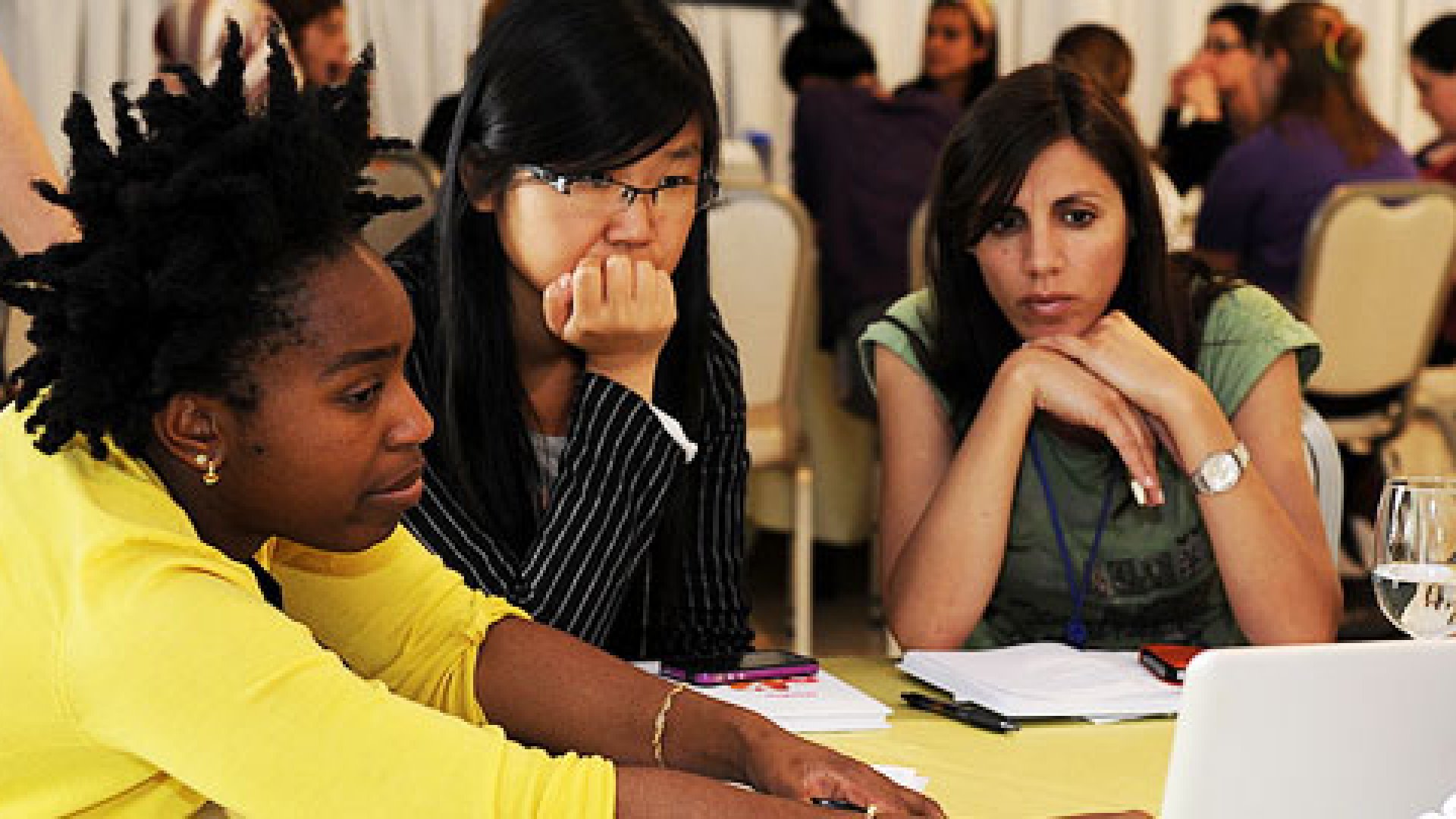 6 Secrets of How Successful Women Lead | Inc.com